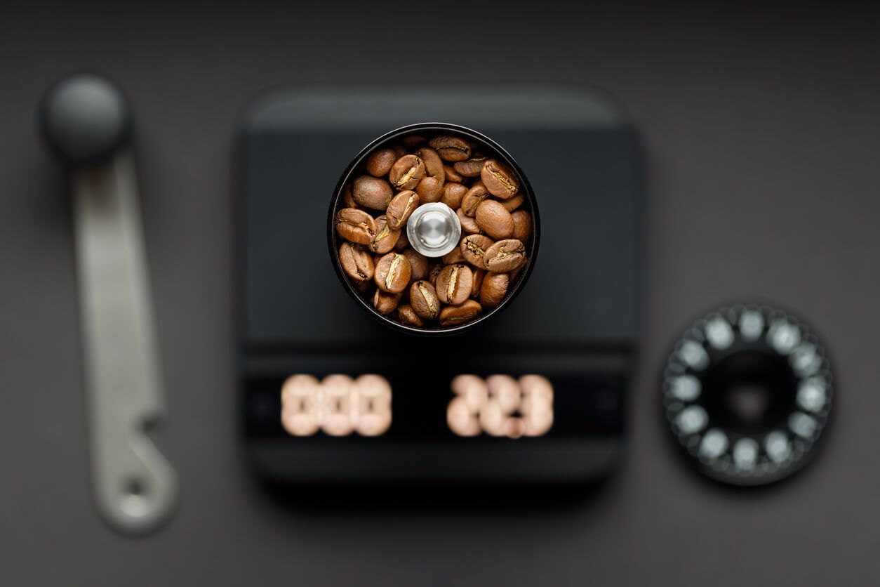 Precision in Brewing: The Advanced Role of a Coffee Scale